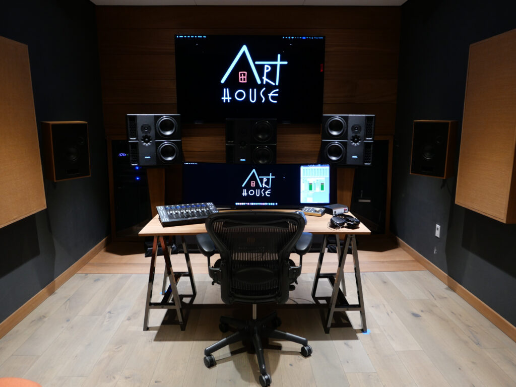 CREATIVE – AURO-3D