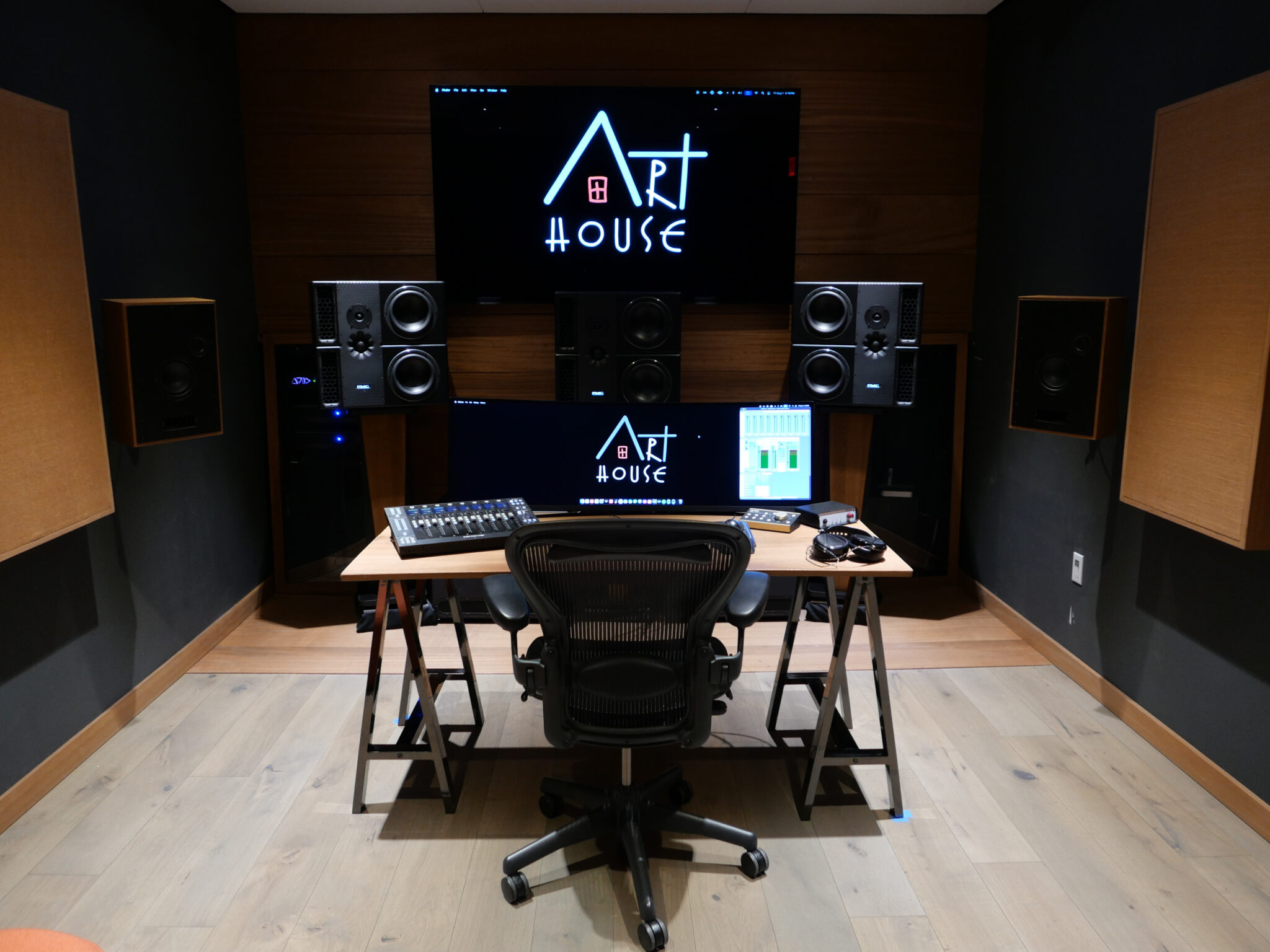 CREATIVE – AURO-3D